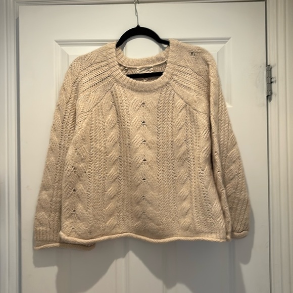 Universal Thread | Sweaters | Universal Thread Cream Chunky Knit ...
